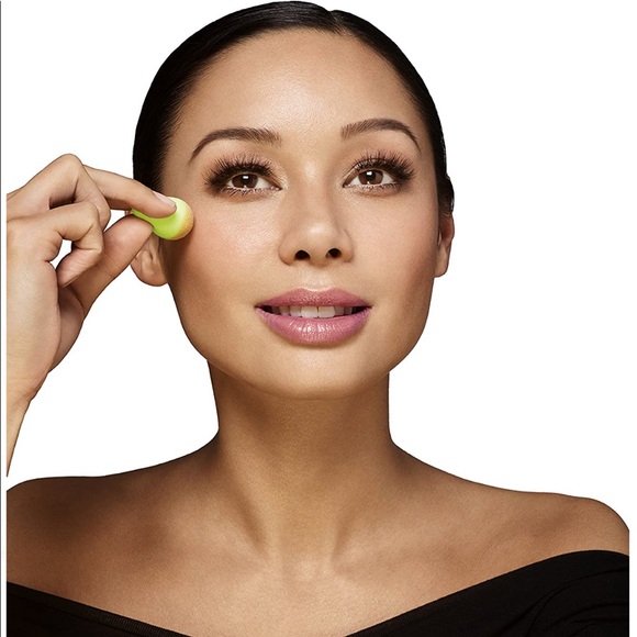 Sephora | Makeup | Beautyblender Micro Mini | Poshmark